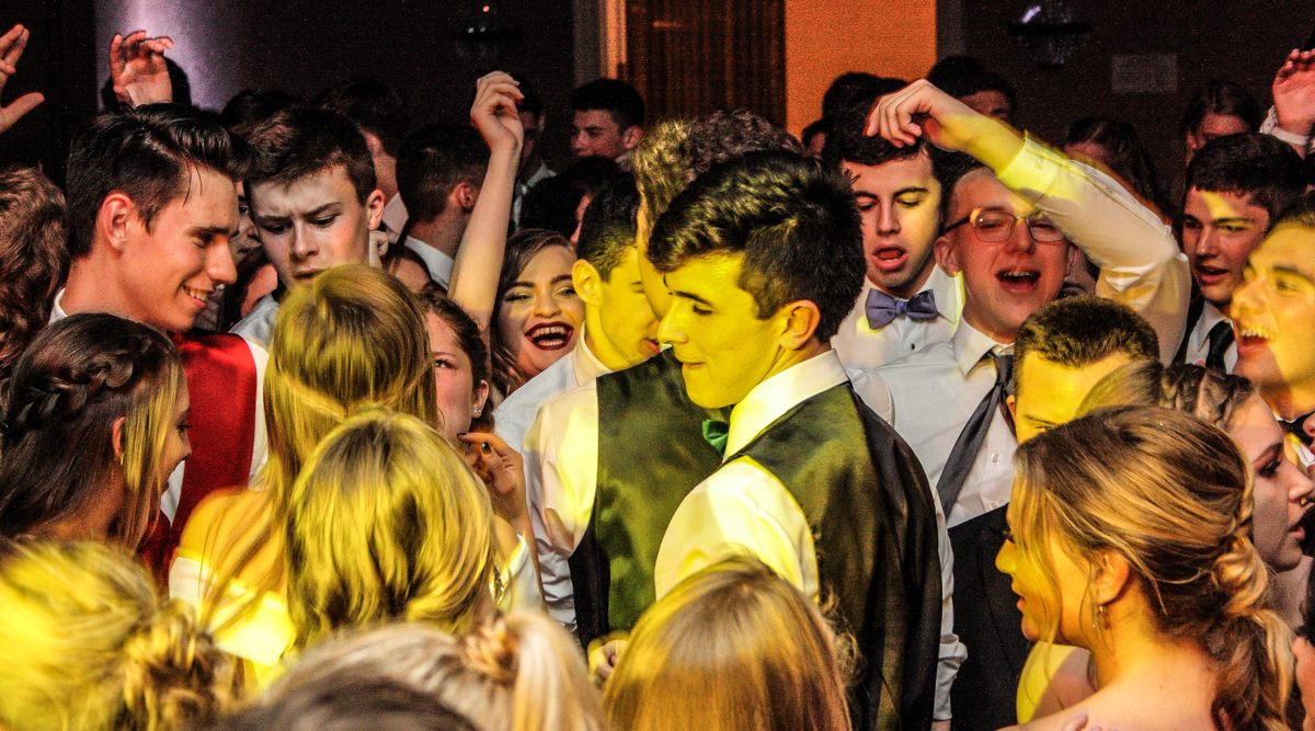 Prom 2020 finds new venue and menu – The Delphi